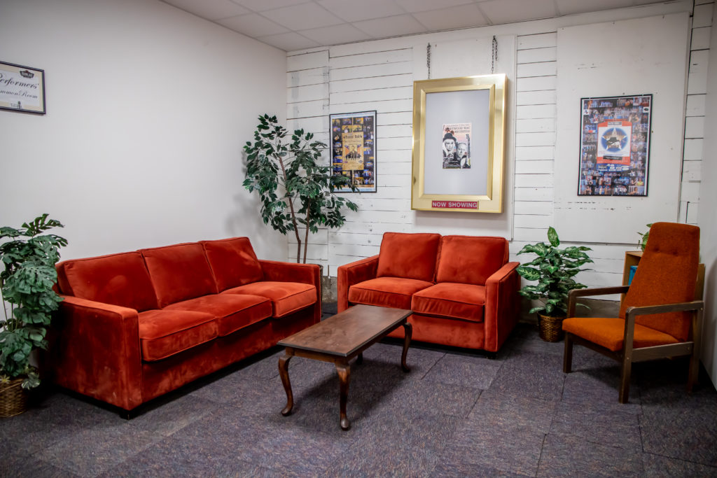 Book the Manluk - Manluk Theatre